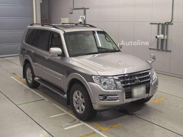 Mitsubishi PAJERO terenac