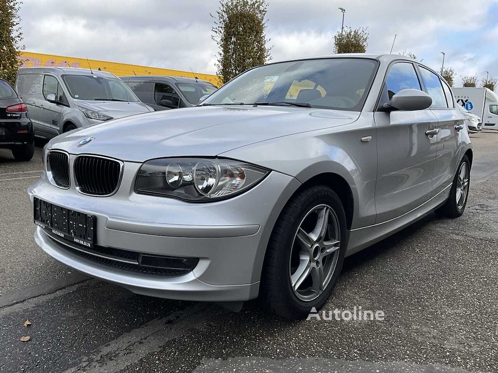 Prodaje se BMW 116i hečbek na aukciji