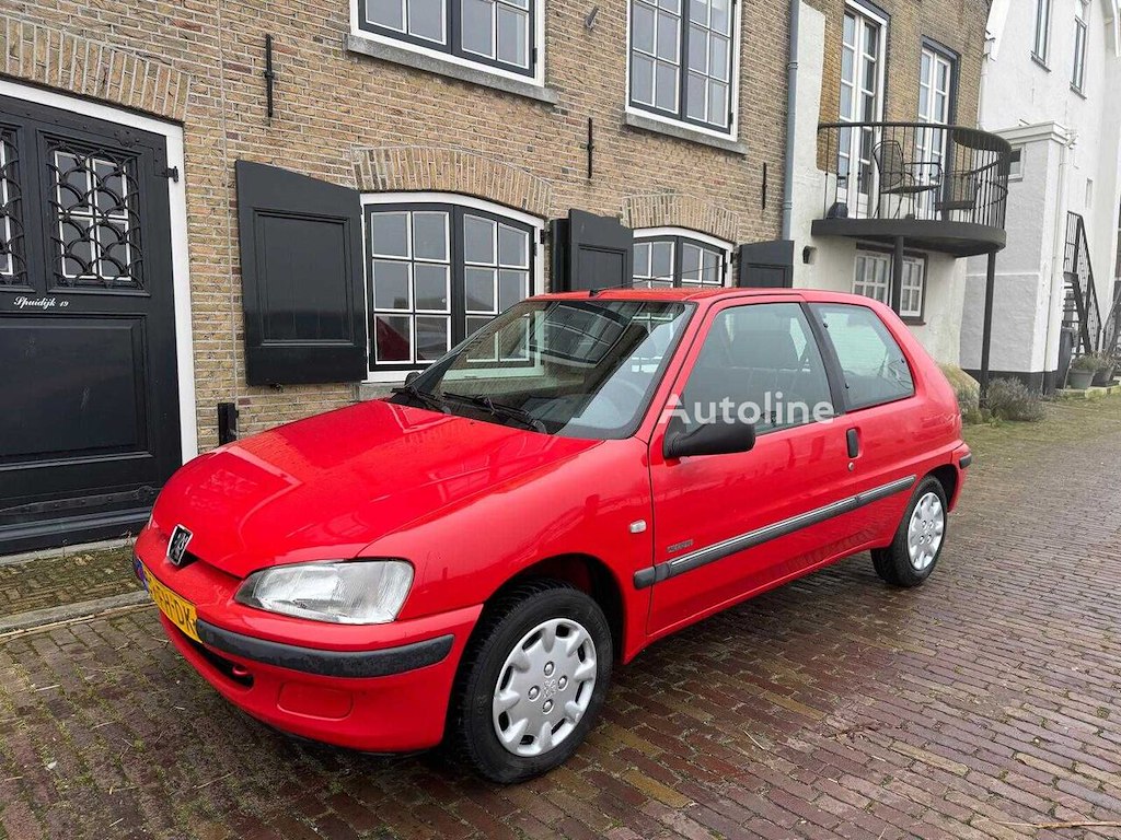 Prodaje se Peugeot 106 hečbek na aukciji