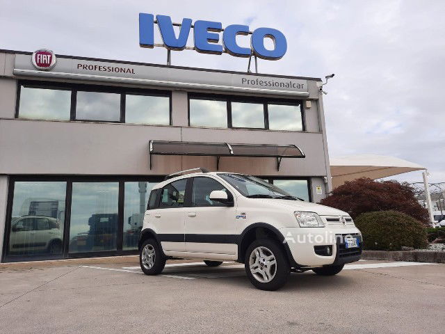 FIAT PANDA 1.3 MJT hečbek