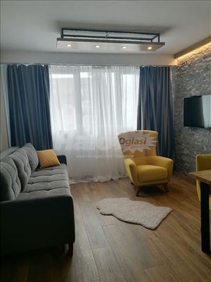 Lux apartman u hotelu "Srebrna planina", vlasnik