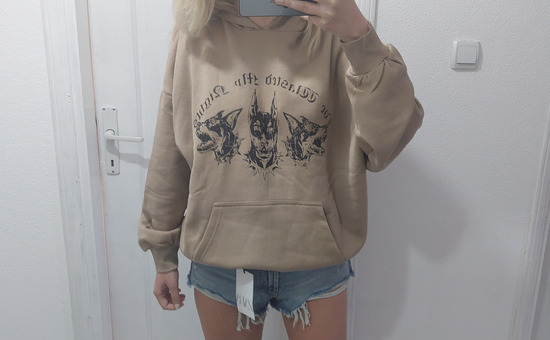 Cropp oversize duks S / M novo