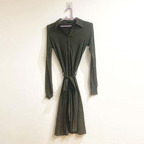 616. Maslinasta bodycon midi kosulja haljina