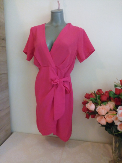 Nova pink haljina-suknja na preklop S/M