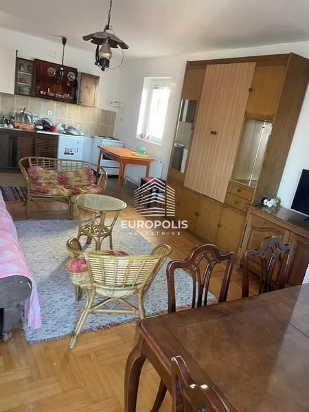 Rasinska, Jednoiposoban stan za izdavanje, 44m2, 300€