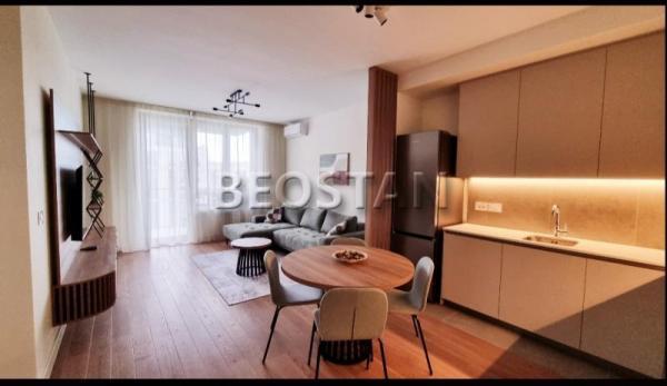 Savska, Dvosoban stan za izdavanje, 55m2, 1.300€