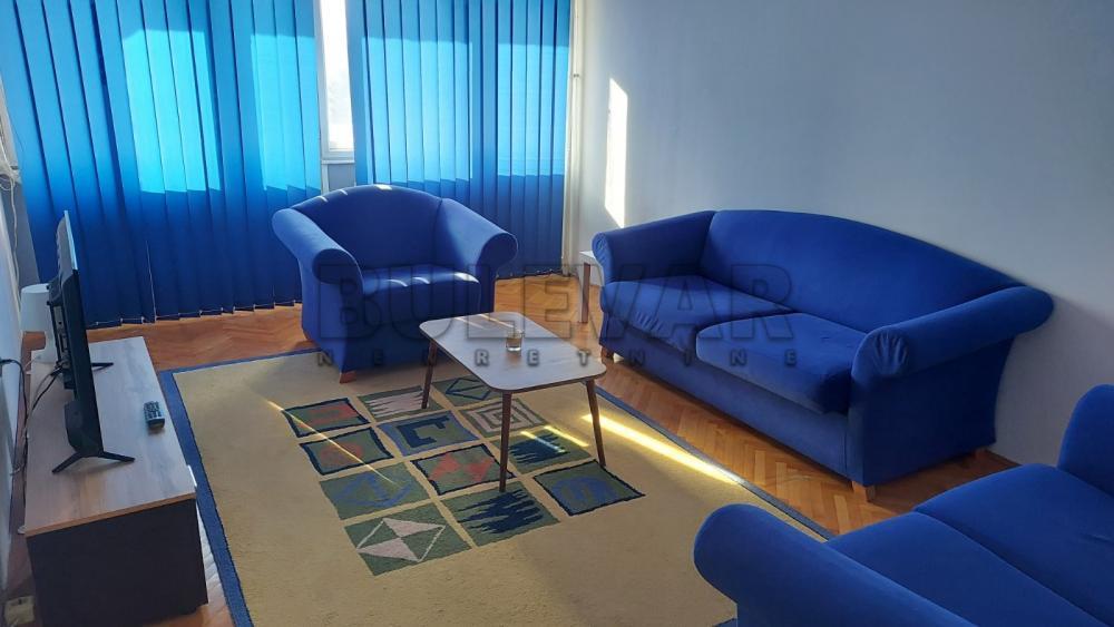 Bulevar dr Zorana, Dvoiposoban stan za izdavanje, 66m2, 350€