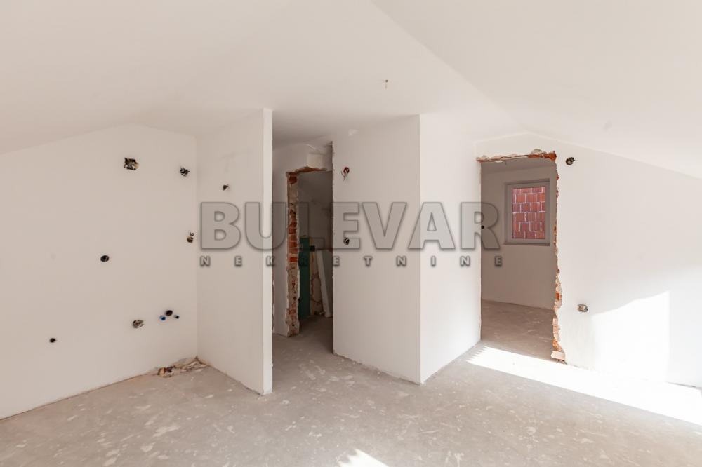 Kumanovska, Kuća na prodaju, 90m2, 118.500€