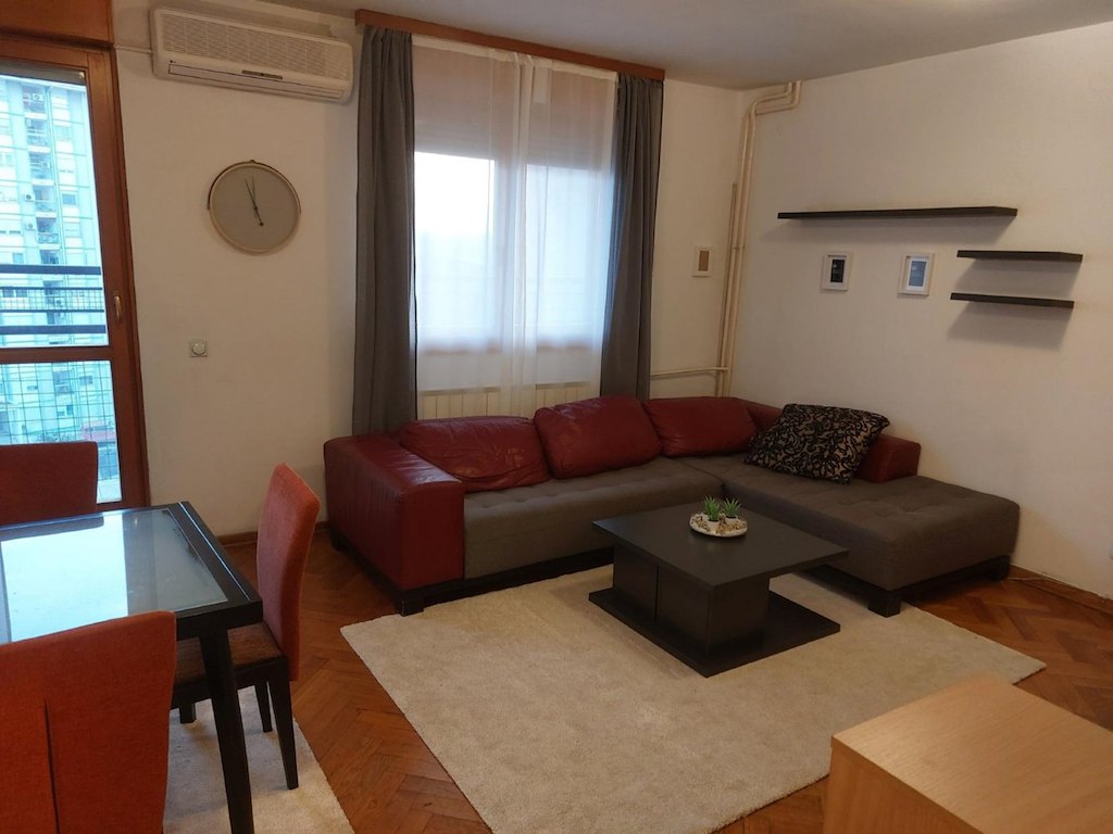 ID 3618378, Beograd, Voždovac Voždovac (centar),Vojvode Stepe