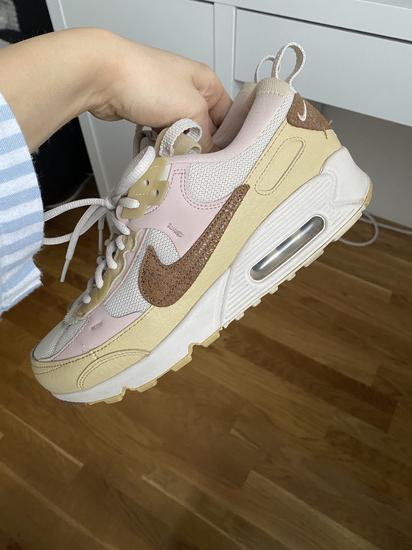 Nike Air Max 90 Futura Neapolitan