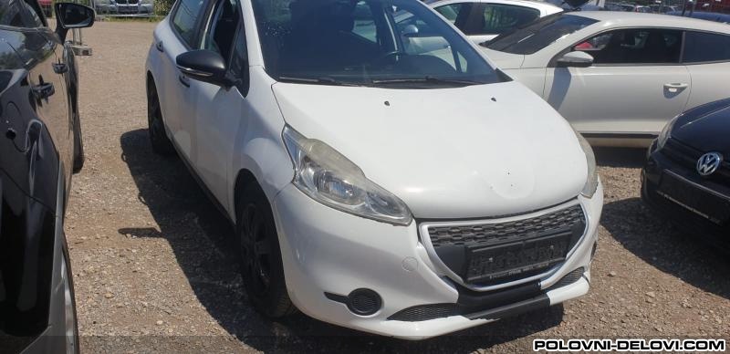 Peugeot 208 1.6 E-HDI Kompletan Auto U Delovima