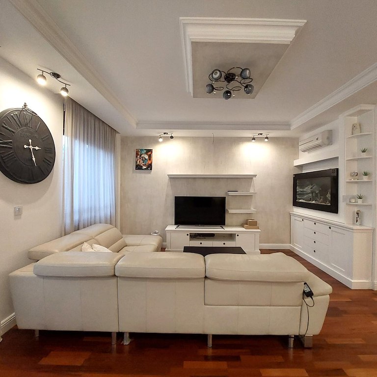 ID 3621174, Beograd, Zvezdara Crveni Krst,Vojislava Ilića