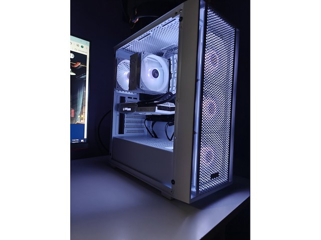 White GAMER supreme - Ryzen 7 5700x3d/RTX 3070/32gb DDR