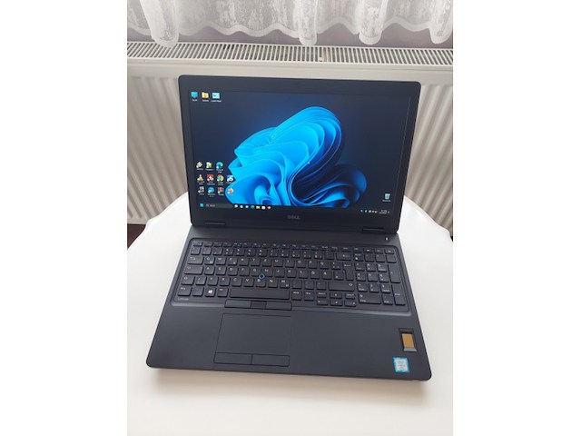 Dell Latitude 5580 - i5-7440HQ/8Gb DDR4/256Gb/FullHD/3h