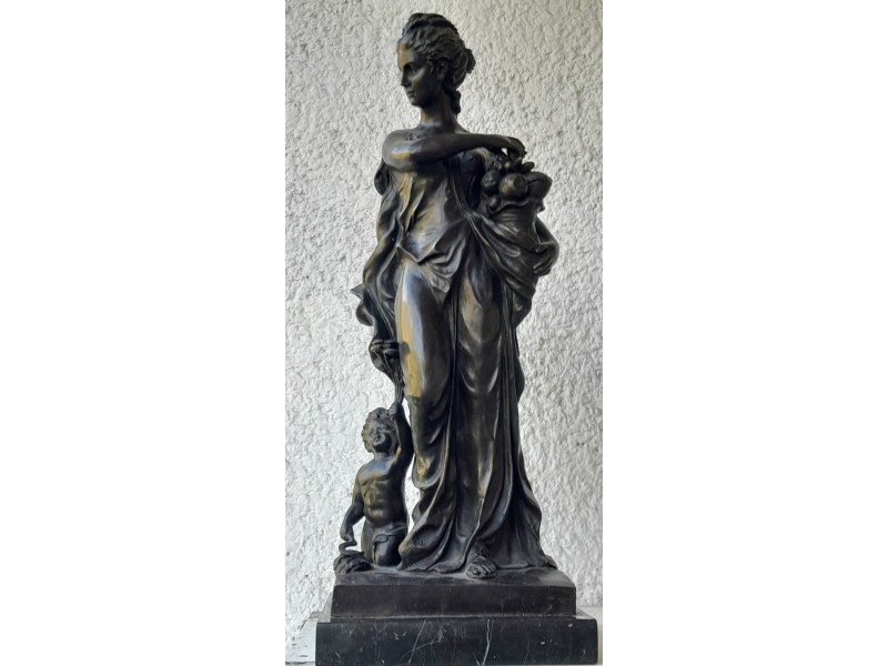 Solid Bronze statue 45cms, France - Paris ,40,000 rsd