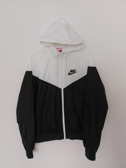 NIKE Windrunner