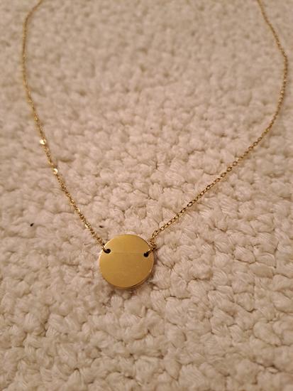 Ogrlica u boji zlata