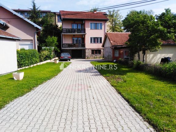 HITNA prodaja porodične kuće 300m2