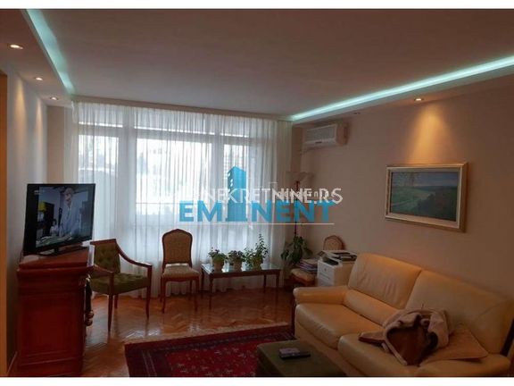 Novi Beograd, Bežanijska kosa, Peđe Milosavljevića, 3.0, 90m2, 1000 EUR