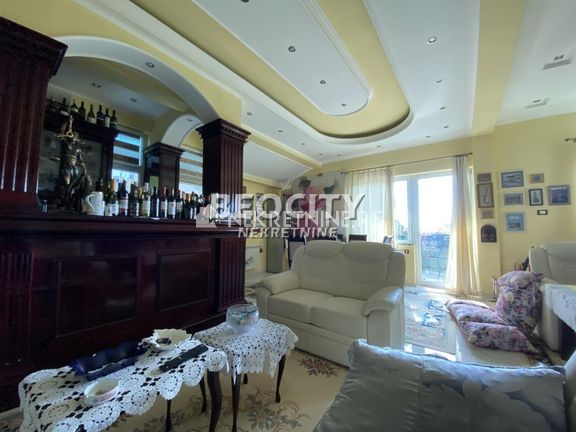 Subotica, Centar, , 5.0, 650m2, 390000EUR