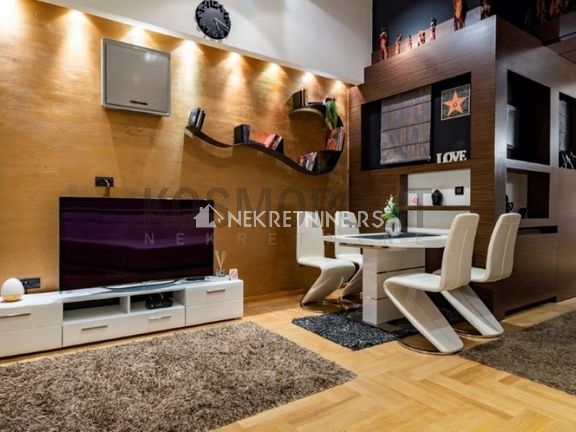 Vračar, Crveni krst, Vojvode Šupljikca , 3.0, 80m2, 390000 EUR