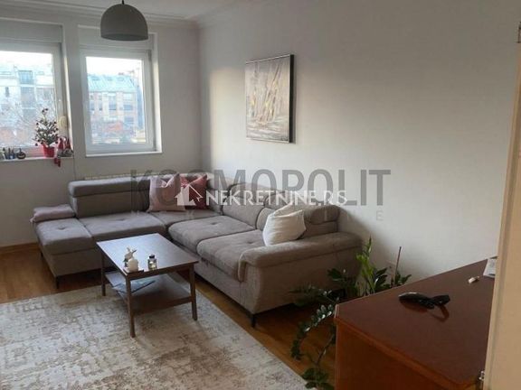 Vračar, Kalenić pijaca, Mlatišumina, 2.5, 75m2, 349000 EUR