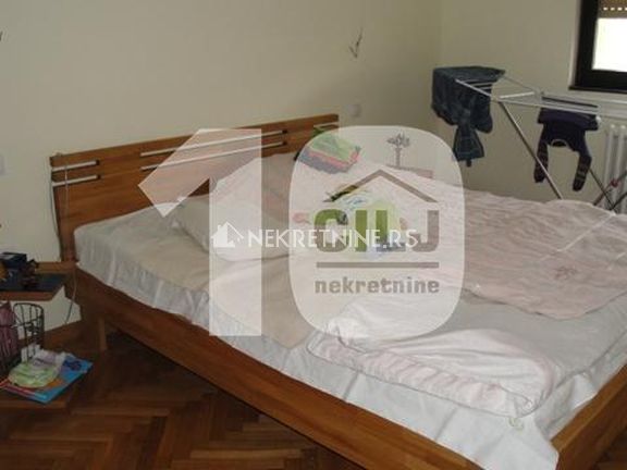 Kumanovska 80m2 + 18m2 predprostor +4m2 lođa + garaža ID#1440