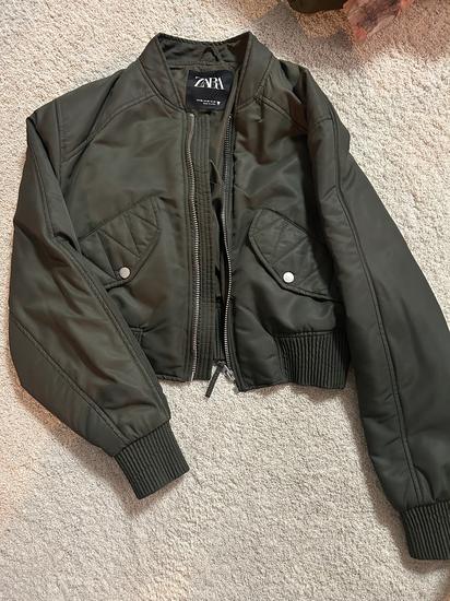 Zara bomber jakna