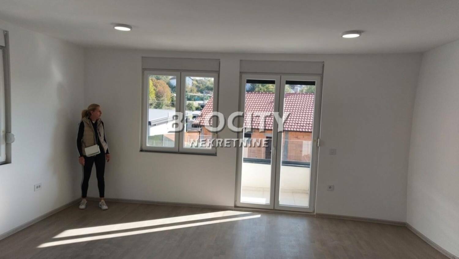 Novi Sad, Sremska Kamenica, Tihomira Arsića , 3.5, 74m2, 400EUR