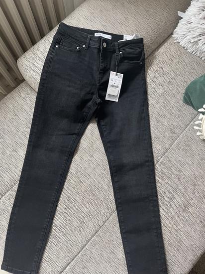 Zara skinny farmerice