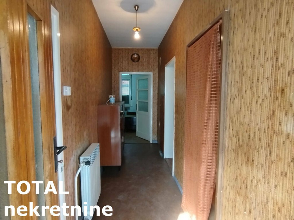 Trosobna kuća PETROVARADIN, 154500€