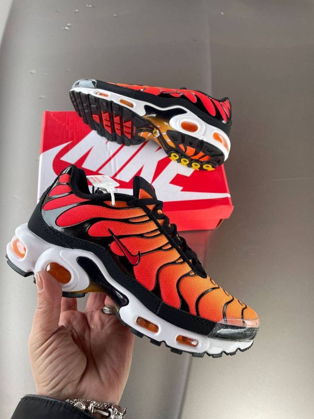 Nike air max tn patike A klasa Novo Brojevi 36 do 41 Sa kutijom fb