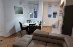 Novi Sad, Sremska Kamenica, Novosadska, 3.0, 57m2, 600EUR