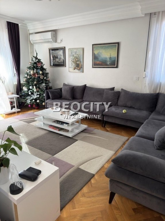 Rakovica, Labudovo brdo, Ljubomira Ivkovića Šuce, 5. 0, 107m2, 250000EUR