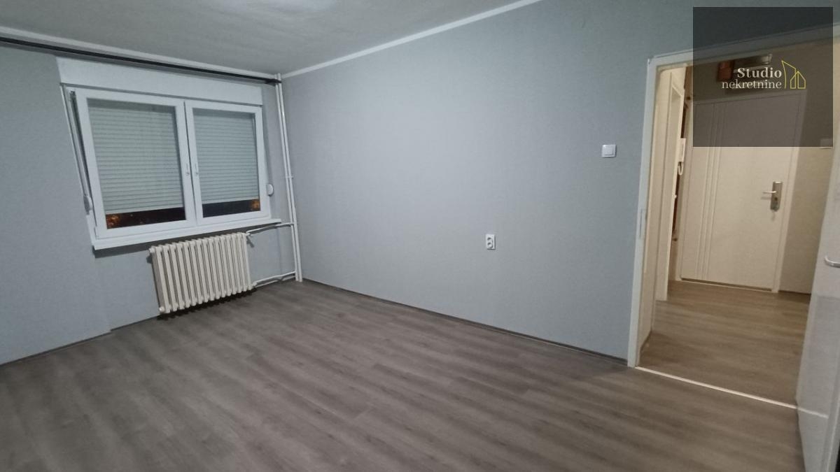 ŽELEZNIČKA STANICA, 45M2-104550 EURA, RENOVIRAN