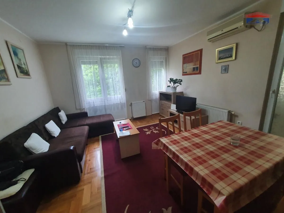 Izdavanje, trosoban stan, 60m2, Novo naselje, Novi Sad