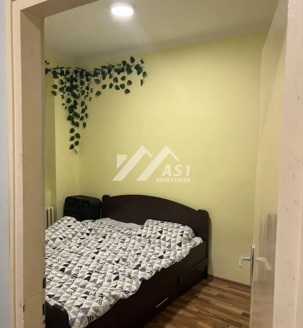 Izdavanje, jednosoban stan, 32m2, Centar, Novi Sad