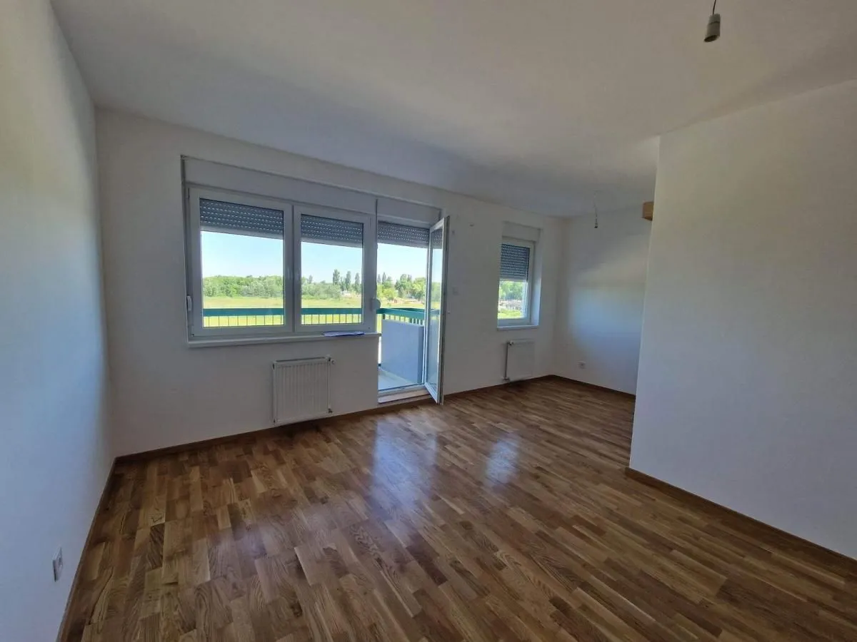 Izdavanje, dvosoban stan, 56m2, Jugovićevo, Novi Sad, Novi Sad