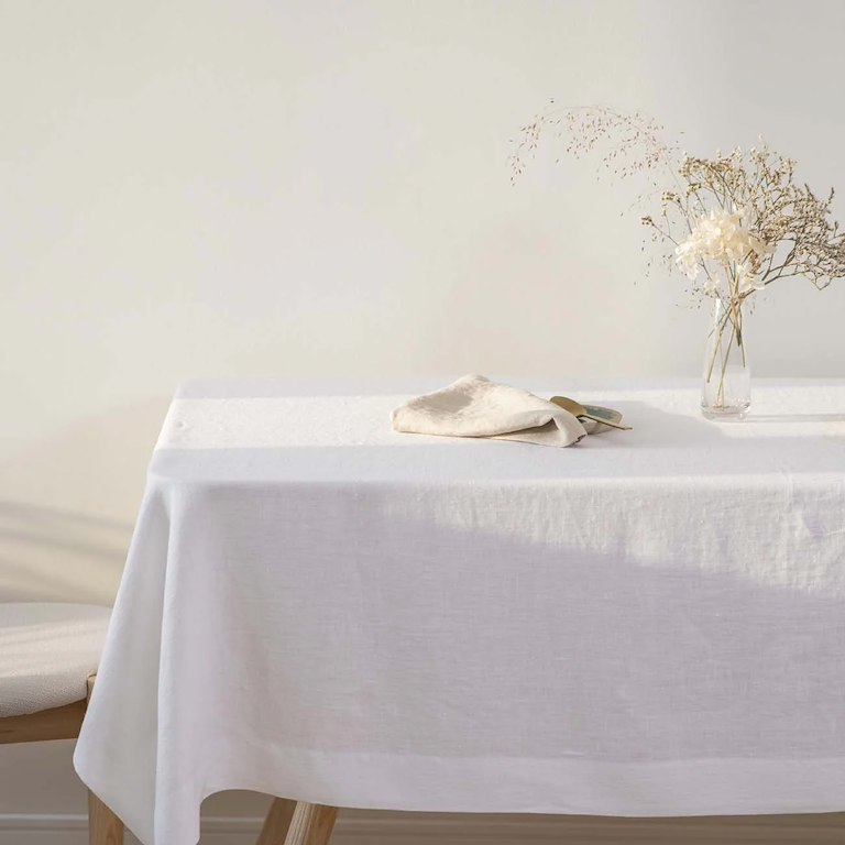 WASHED LINEN TABLECLOTH