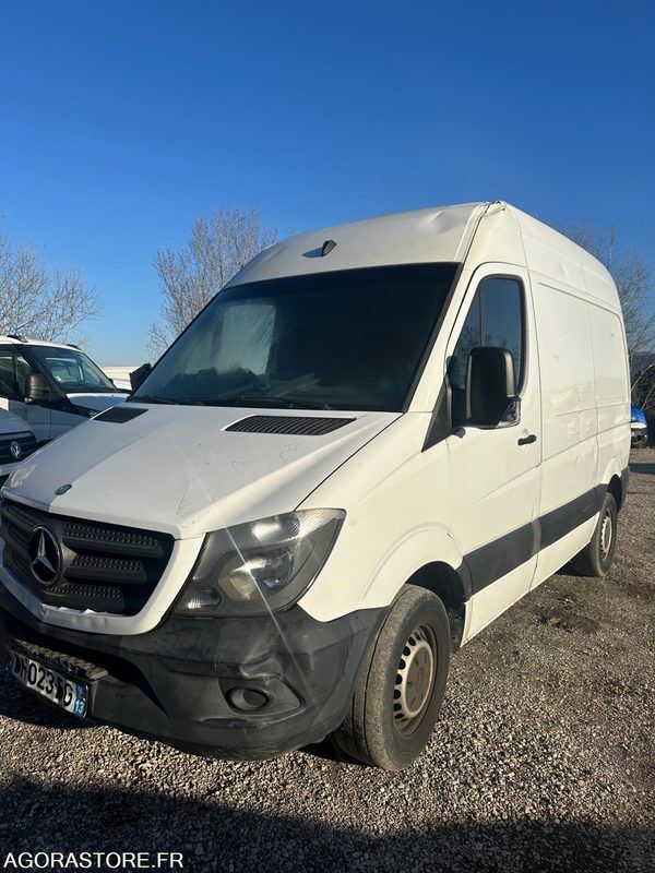 Prodaje se Mercedes-Benz SPRINTER minibus furgon na aukciji