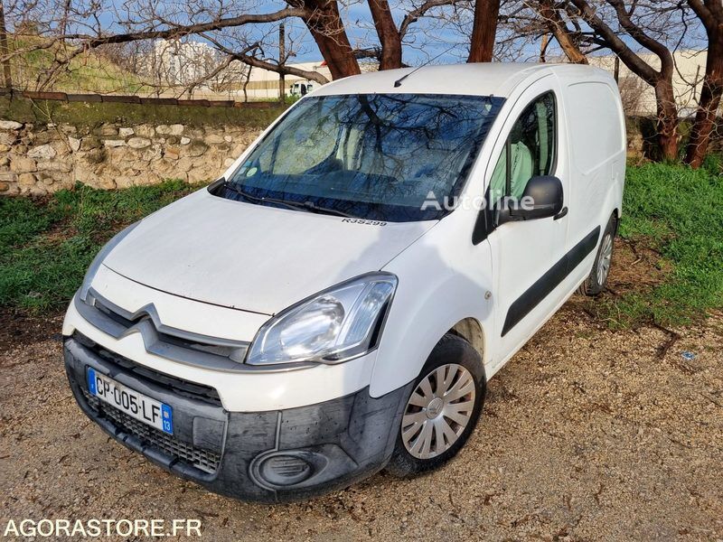 Prodaje se Citroen BERLINGO laki furgon na aukciji