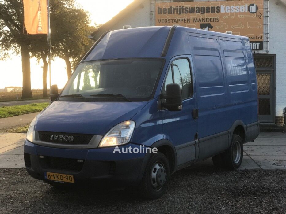 IVECO Daily 35C15V 3.0 HPI Euro 4 L2H2 AC Trekhaak 6T minibus furgon