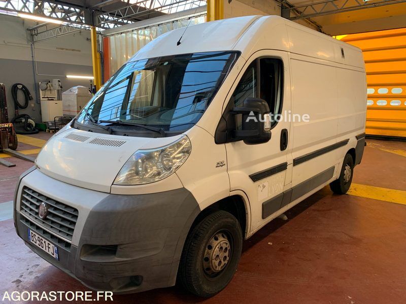 Prodaje se FIAT DUCATO minibus furgon na aukciji