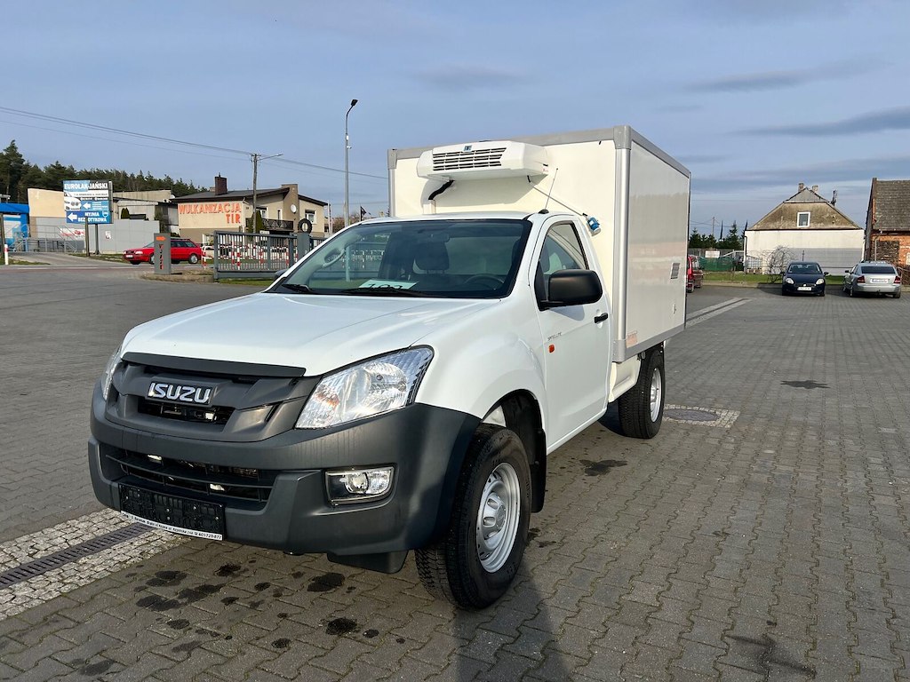 Isuzu Satellite 4X4 Kontener Chłodnia/Mroźnia + 230V ThermoKing kamion hladnjača < 3.5t