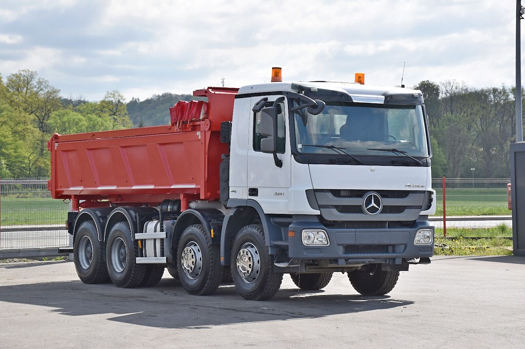 Mercedes-Benz ACTROS 3241 Kipper 5,70m + BORDMATIC / 8x4 kiper