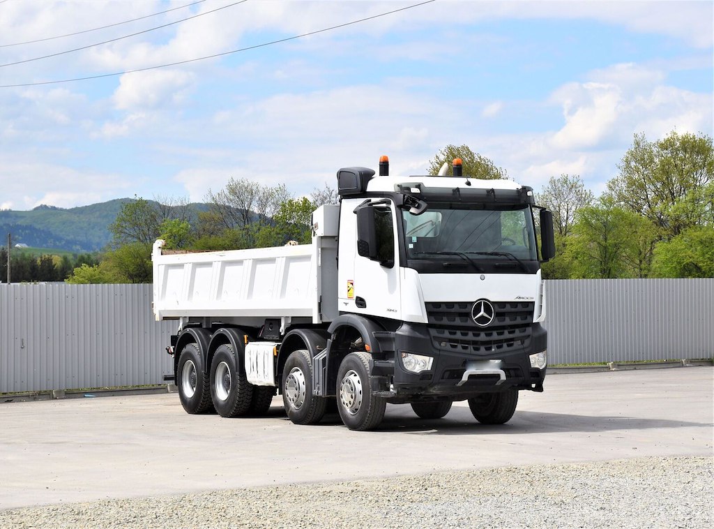 Mercedes-Benz Arocs 3243 kiper