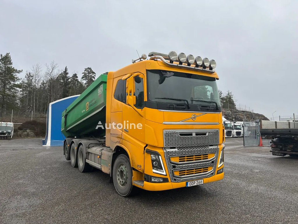 Volvo FH 16.750 8x4*4 - Tipper - Full air - Steering axle kiper