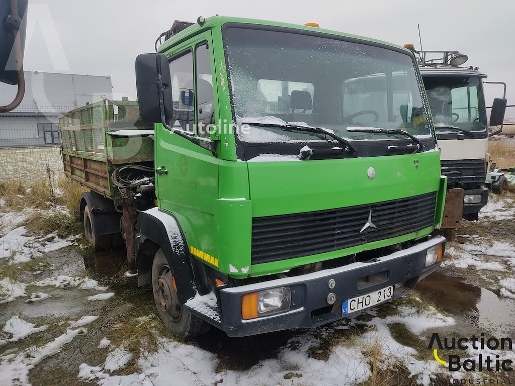 Prodaje se Mercedes-Benz 814 kiper na aukciji