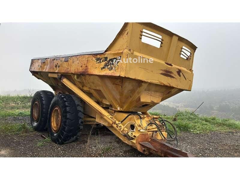 Caterpillar D250B prikolica kiper