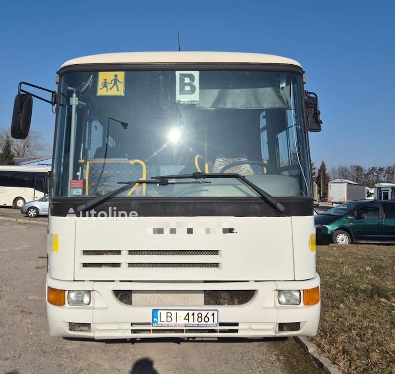 Renault Karosa Recreo / moteur TRACER / boite manual / 2001 prigradski autobus